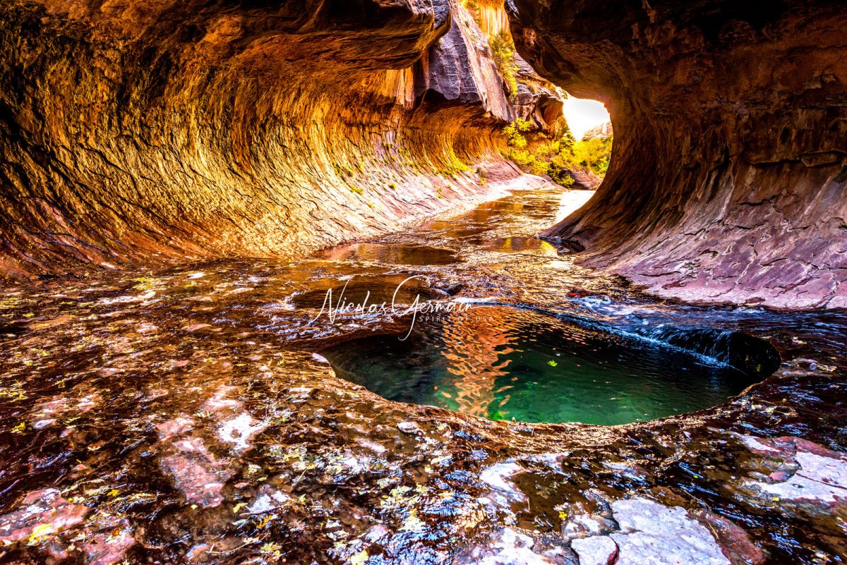 AU BOUT DU TUNNEL (THE SUBWAY), UTAH - Spirit of USA
